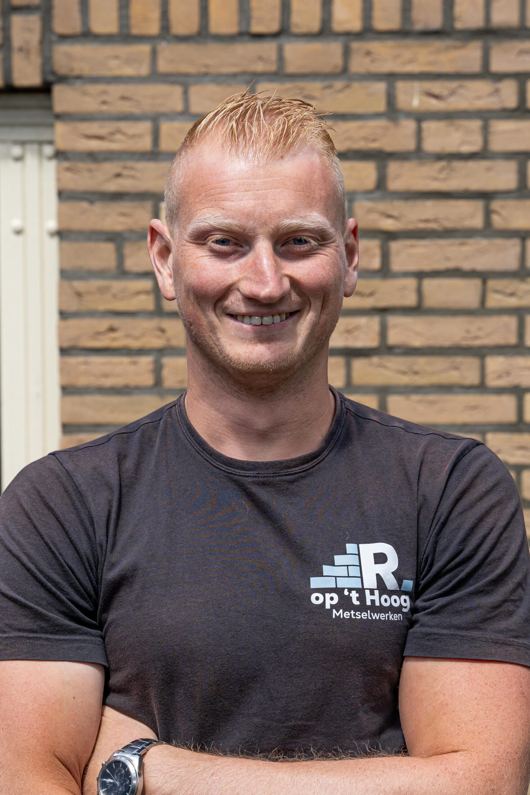 Over ons – Geveldetaillering op t hoog metselwerken